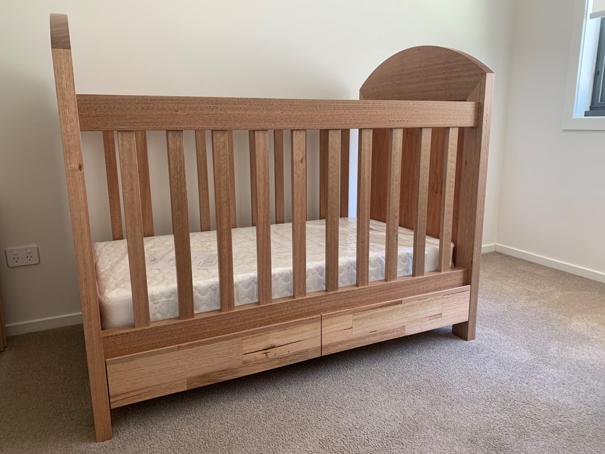 Tas Oak- Custom Made Cot – Triple J Joinery